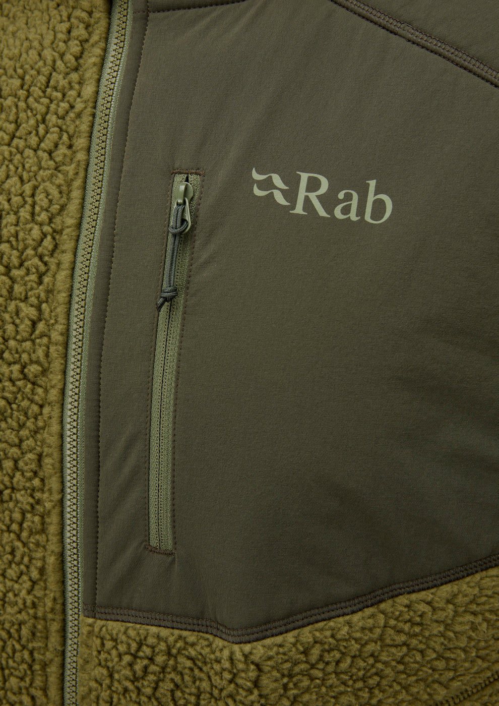 Outpost Vest | Rab® ジャパン公式サイト